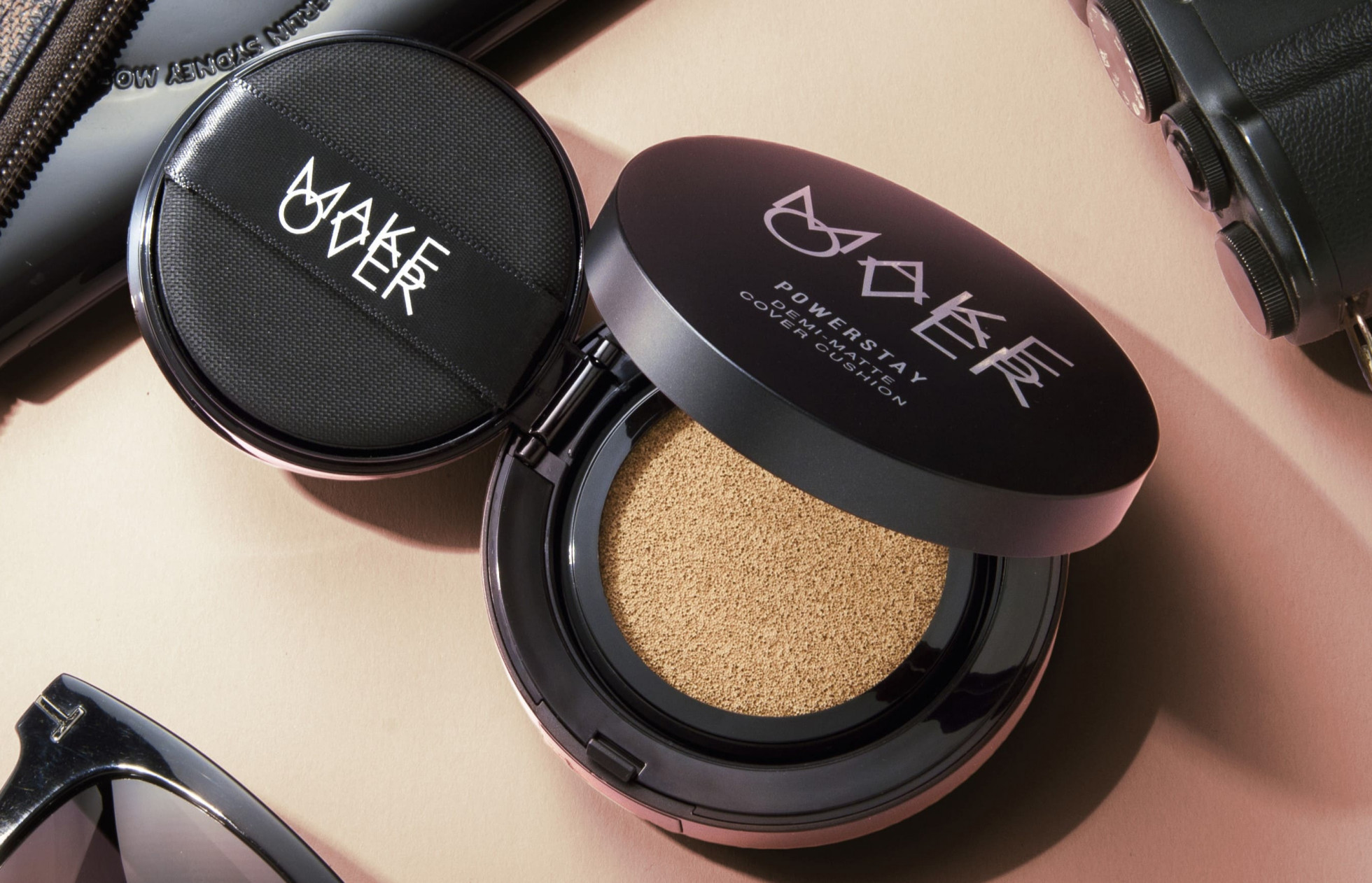 Intip 5 Cara Pakai Cushion yang Bikin Glowing Seharian | Make Over